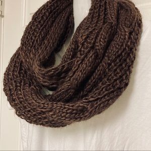 Accessories | Brown Chunky Infinity Knit Scarf | Poshmark